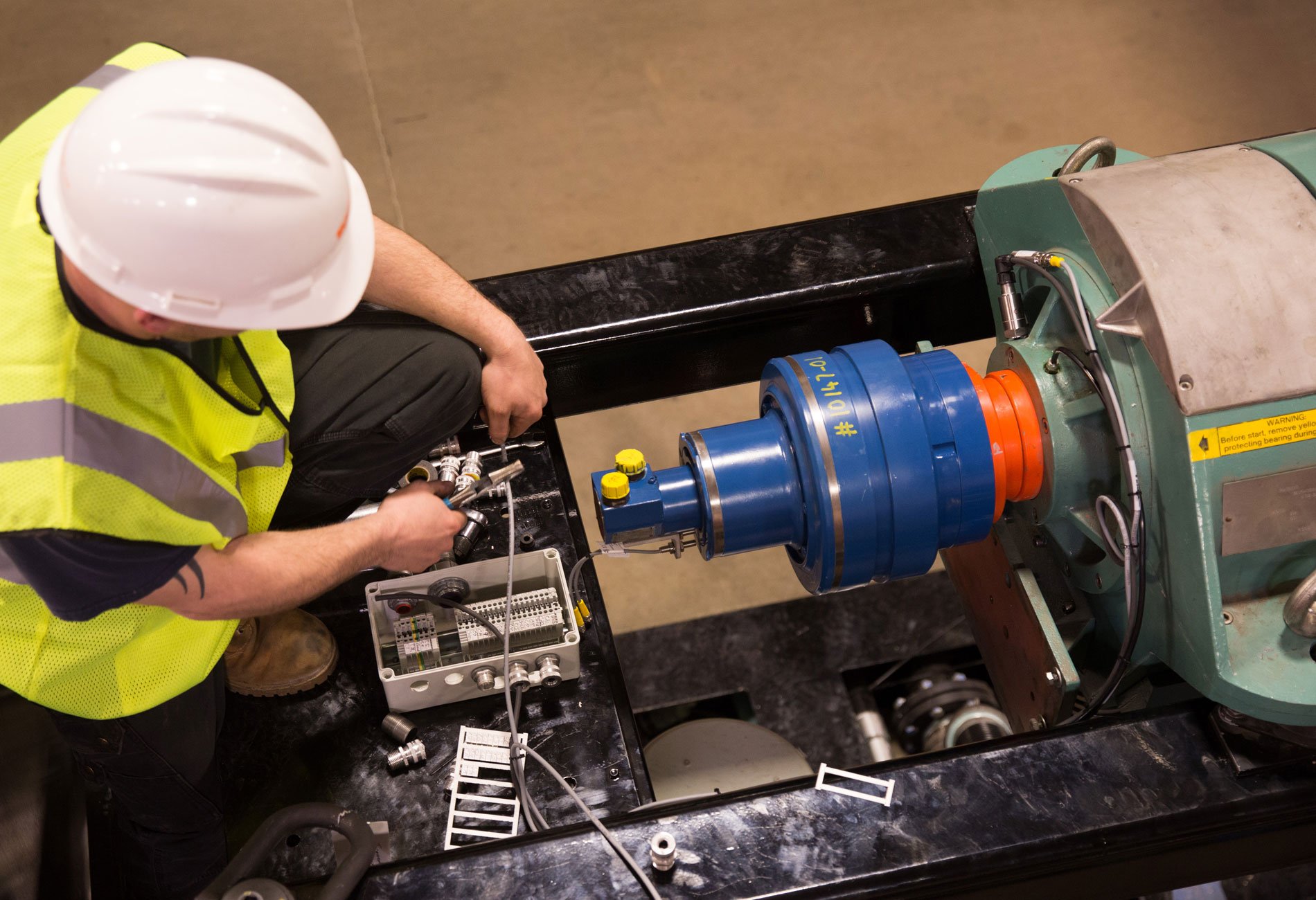Expert Decanter Centrifuge Service & Repair: Keep Operations Running